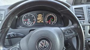 Melns Volkswagen Caravelle 2012 Šauļi, ar dzinēja tilpumu 2.00 L un nobraukumu 266 tūkst. km par 12900 €, foto 15 vietnē AUTOMOTO.COM.LV