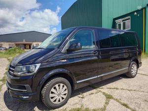 Melns Volkswagen Caravelle 2019 Tauragė, ar dzinēja tilpumu 1.97 L un nobraukumu 324 tūkst. km par 17500 €, foto  vietnē AUTOMOTO.COM.LV