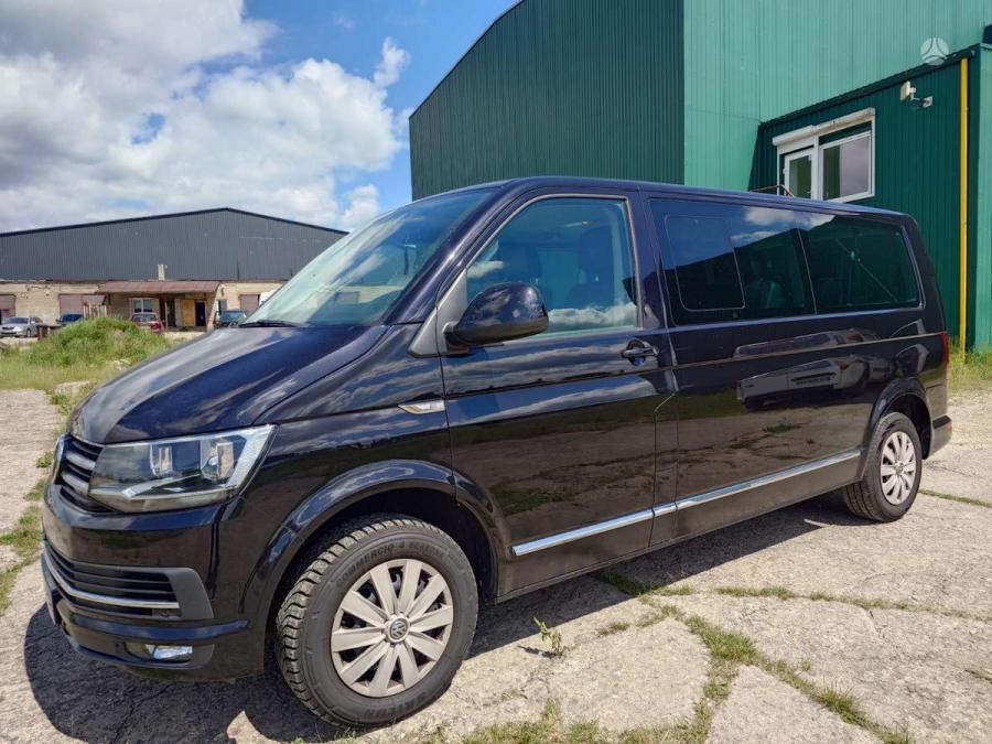 Melns Volkswagen Caravelle 2019 Tauragė, ar dzinēja tilpumu 1.97 L un nobraukumu 324 tūkst. km par 17500 €, foto 1 vietnē AUTOMOTO.COM.LV