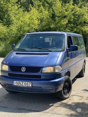 Blue Volkswagen Caravelle 1996 in Vilnius, with an engine capacity of 2.50 L and mileage of 390 thousand km for 3449 €, photo  on AUTOMOTO.COM.LV