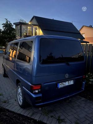 Zils Volkswagen Caravelle 1997 Šauļi, ar dzinēja tilpumu 2.50 L un nobraukumu 430 tūkst. km par 3700 €, foto 4 vietnē AUTOMOTO.COM.LV