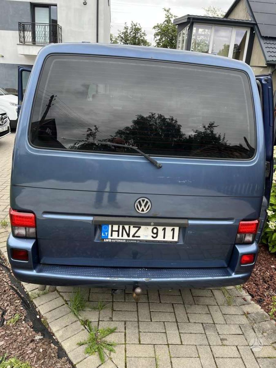 Zils Volkswagen Caravelle 1997 Šauļi, ar dzinēja tilpumu 2.50 L un nobraukumu 430 tūkst. km par 3700 €, foto 7 vietnē AUTOMOTO.COM.LV