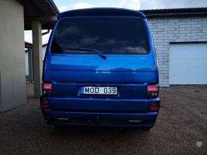 Zils Volkswagen Caravelle 1999 Kauņa, ar dzinēja tilpumu 2.50 L un nobraukumu 383 tūkst. km par 5000 €, foto 6 vietnē AUTOMOTO.COM.LV