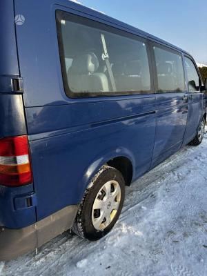Zils Volkswagen Caravelle 2006 Tauragė, ar dzinēja tilpumu 2.00 L un nobraukumu 285 tūkst. km par 4750 €, foto 3 vietnē AUTOMOTO.COM.LV