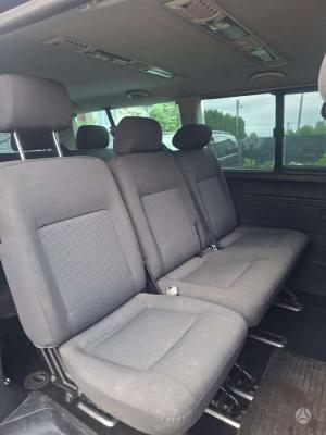 Zils Volkswagen Caravelle 2008 Šilalė, ar dzinēja tilpumu 2.50 L un nobraukumu 423 tūkst. km par 2200 €, foto 7 vietnē AUTOMOTO.COM.LV
