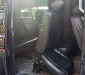 Zils Volkswagen Caravelle 2011 Viļņa, ar dzinēja tilpumu 2.00 L un nobraukumu 190 tūkst. km par 3800 €, foto 12 vietnē AUTOMOTO.COM.LV
