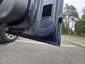 Zils Volkswagen Caravelle 2013 Daugavpils, ar dzinēja tilpumu 2.00 L un nobraukumu 499 tūkst. km par 9100 €, foto 37 vietnē AUTOMOTO.COM.LV