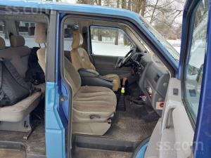 Blue Volkswagen Caravelle 1996 in Riga, with an engine capacity of 2.50 L and mileage of 0 thousand km for 6000 €, photo  on AUTOMOTO.COM.LV