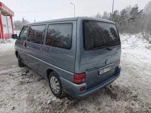 Blue Volkswagen Caravelle 1997 in Riga, with an engine capacity of 2.50 L and mileage of 441 thousand km for 3190 €, photo 7 on AUTOMOTO.COM.LV