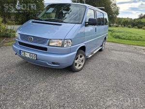 Blue Volkswagen Caravelle 1997 in Valmiera, with an engine capacity of 2.50 L and mileage of 250 thousand km for 4400 €, photo 3 on AUTOMOTO.COM.LV