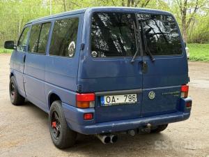 Zils Volkswagen Caravelle 1998 Bauska, ar dzinēja tilpumu 2.50 L un nobraukumu 341 tūkst. km par 4600 €, foto 5 vietnē AUTOMOTO.COM.LV