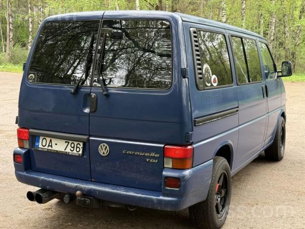 Синий Фольксваген Каравелла 1998 в Бауска, объемом двигателя 2.50 л и пробегом 341 тыс. км за 4600 €, фото 5 на AUTOMOTO.COM.LV
