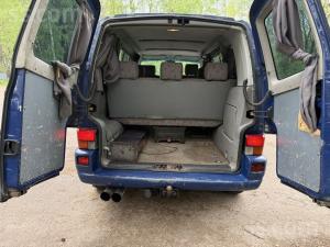 Zils Volkswagen Caravelle 1998 Bauska, ar dzinēja tilpumu 2.50 L un nobraukumu 341 tūkst. km par 4600 €, foto 7 vietnē AUTOMOTO.COM.LV