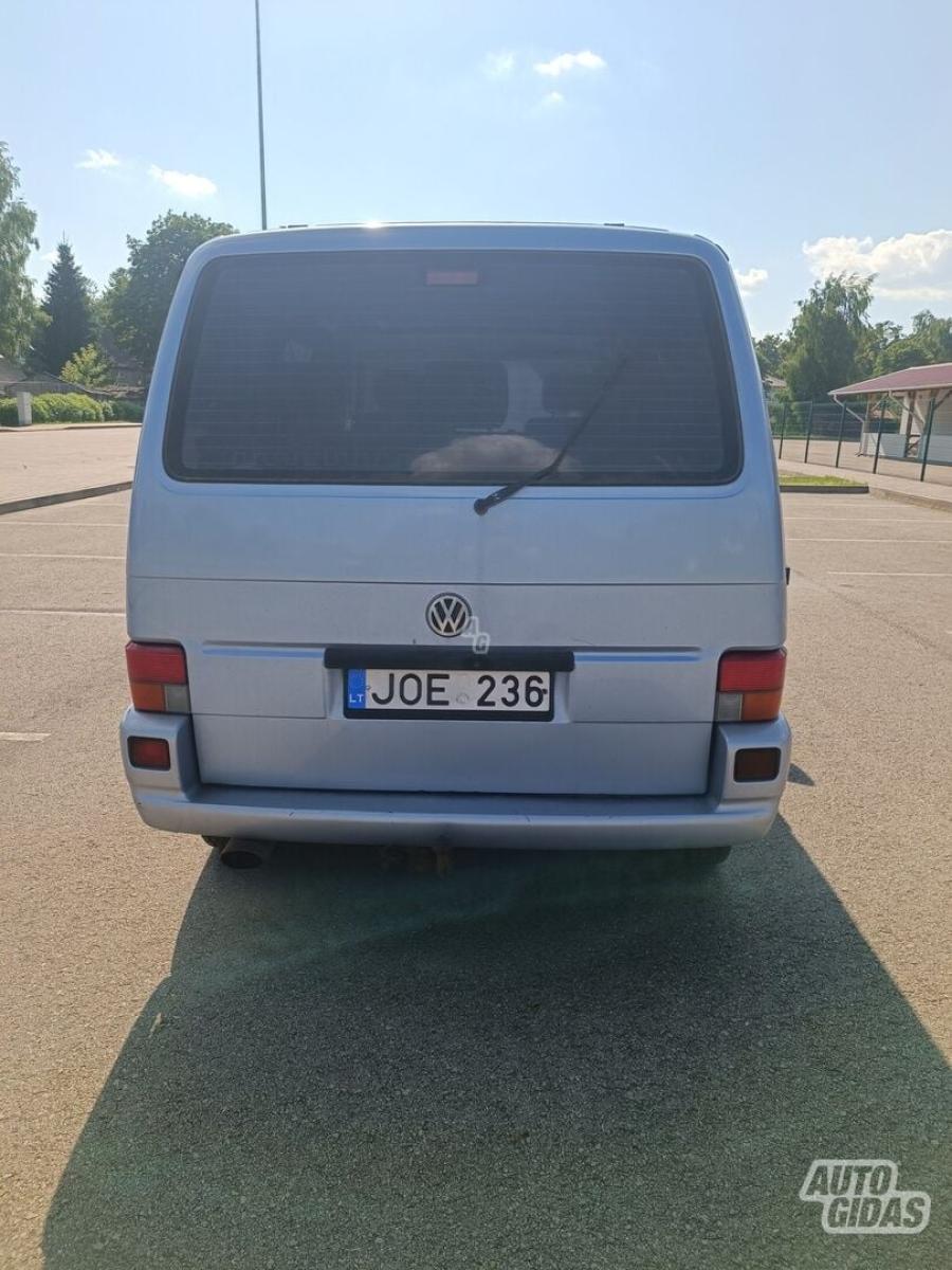 Zils Volkswagen Caravelle 1999 Pagėgiai, ar dzinēja tilpumu 2.50 L un nobraukumu 490 tūkst. km par 5900 €, foto 26 vietnē AUTOMOTO.COM.LV