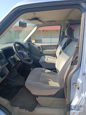 Zils Volkswagen Caravelle 1999 Pagėgiai, ar dzinēja tilpumu 2.50 L un nobraukumu 490 tūkst. km par 5900 €, foto 27 vietnē AUTOMOTO.COM.LV