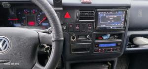 Zils Volkswagen Caravelle 2002 Viļņa, ar dzinēja tilpumu 2.50 L un nobraukumu 363 tūkst. km par 8500 €, foto 7 vietnē AUTOMOTO.COM.LV
