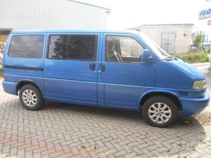 Blue Volkswagen Caravelle 2003 in Gulbene, with an engine capacity of 2.50 L and mileage of 311 thousand km for 4400 €, photo 4 on AUTOMOTO.COM.LV