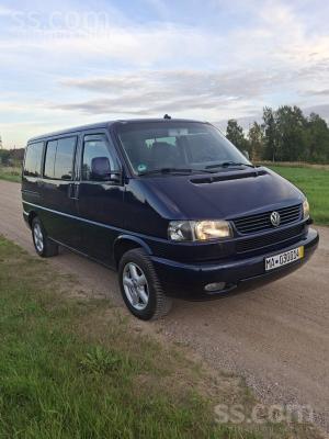 Zils Volkswagen Caravelle 2003 Cēsis, ar dzinēja tilpumu 2.50 L un nobraukumu 0 tūkst. km par 8650 €, foto 1 vietnē AUTOMOTO.COM.LV