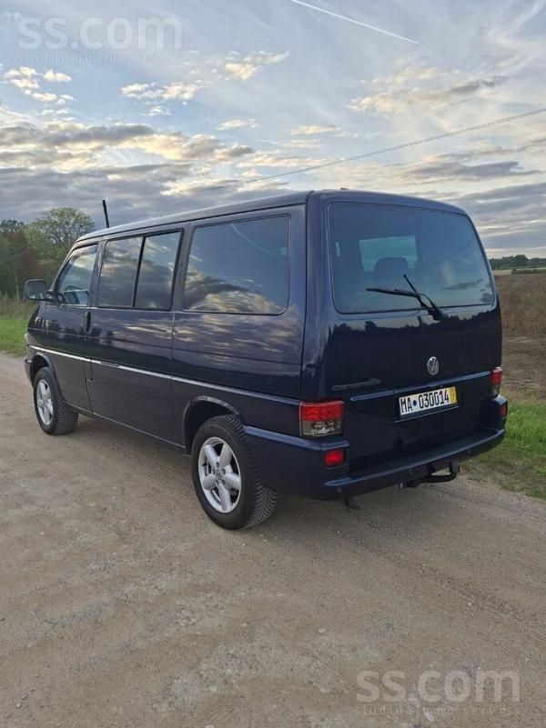 Zils Volkswagen Caravelle 2003 Cēsis, ar dzinēja tilpumu 2.50 L un nobraukumu 0 tūkst. km par 8650 €, foto 5 vietnē AUTOMOTO.COM.LV