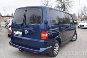 Blue Volkswagen Caravelle 2005 in Kuldiga, with an engine capacity of 2.50 L and mileage of 0 thousand km for 6550 €, photo 3 on AUTOMOTO.COM.LV