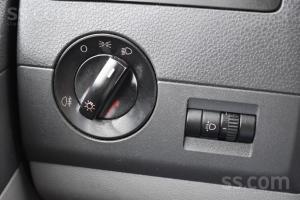 Blue Volkswagen Caravelle 2005 in Kuldiga, with an engine capacity of 2.50 L and mileage of 0 thousand km for 6550 €, photo 16 on AUTOMOTO.COM.LV
