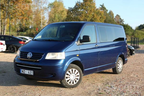 Zils Volkswagen Caravelle 2005 Kuldīga, ar dzinēja tilpumu 2.50 L un nobraukumu 345 tūkst. km par 5500 €, foto 4 vietnē AUTOMOTO.COM.LV