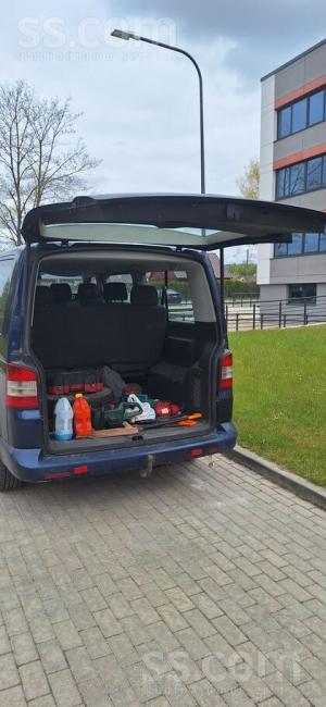 Blue Volkswagen Caravelle 2006 in Jelgava, with an engine capacity of 1.90 L and mileage of 345 thousand km for 3500 €, photo 5 on AUTOMOTO.COM.LV