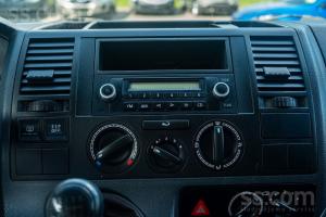 Zils Volkswagen Caravelle 2006 Rīga, ar dzinēja tilpumu 2.50 L un nobraukumu 0 tūkst. km par 6450 €, foto 16 vietnē AUTOMOTO.COM.LV