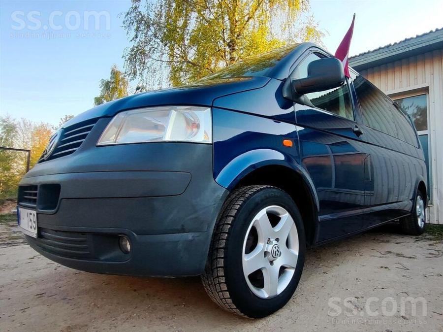 Zils Volkswagen Caravelle 2007 Tukums, ar dzinēja tilpumu 2.50 L un nobraukumu 355 tūkst. km par 6250 €, foto 16 vietnē AUTOMOTO.COM.LV