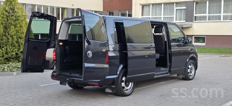 Zils Volkswagen Caravelle 2015 Rīga, ar dzinēja tilpumu 2.00 L un nobraukumu 370 tūkst. km par 18300 €, foto 8 vietnē AUTOMOTO.COM.LV