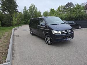 Blue Volkswagen Caravelle 2017 in Vilnius, with an engine capacity of 2.00 L and mileage of 204 thousand km for 18100 €, photo  on AUTOMOTO.COM.LV