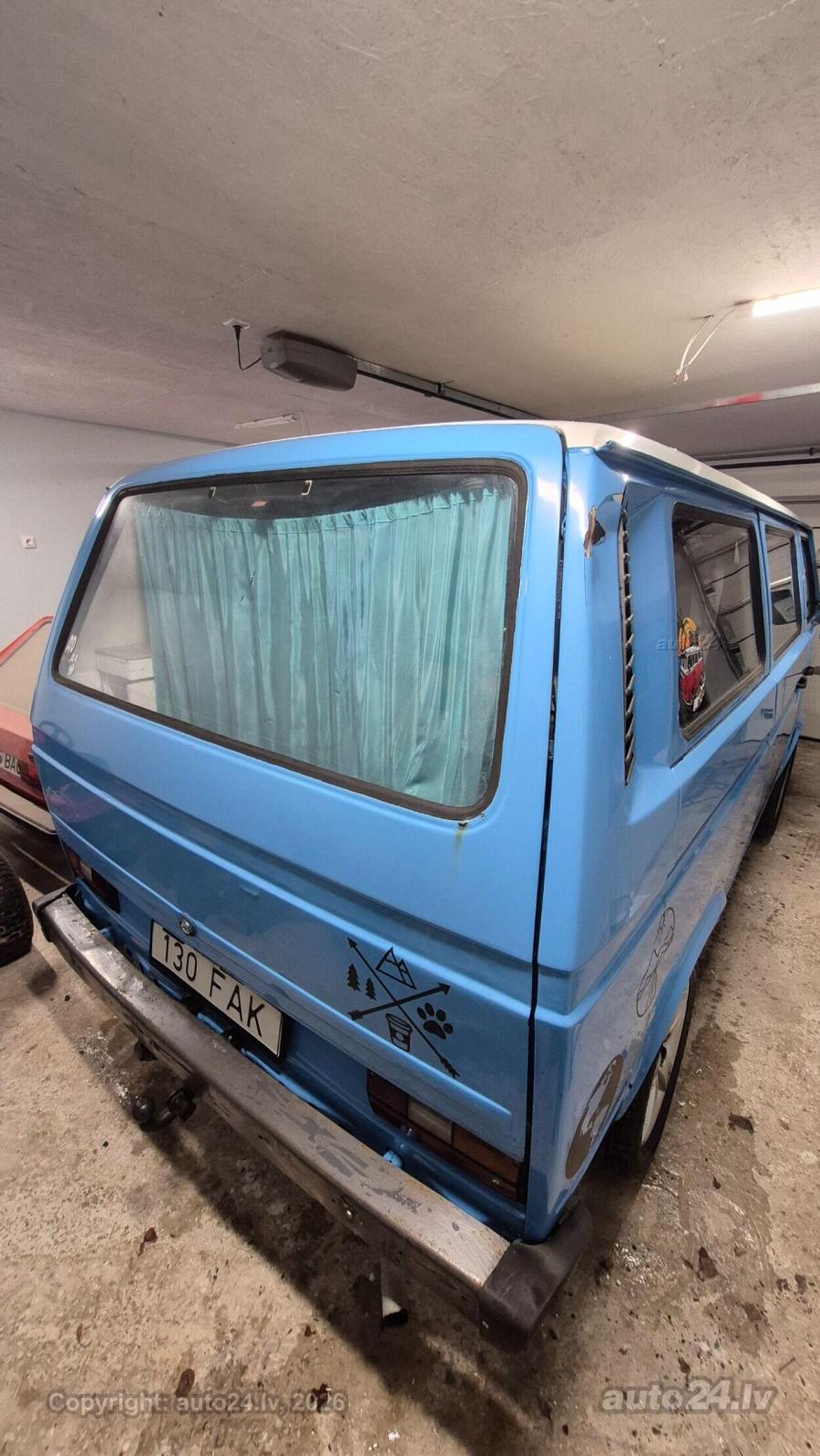 Blue Volkswagen Caravelle 1986 in Parnu, with an engine capacity of 1.90 L and mileage of 250 thousand km for 3800 €, photo 5 on AUTOMOTO.COM.LV