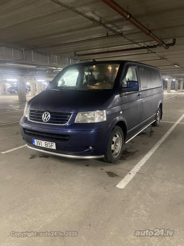 Zils Volkswagen Caravelle 2005 Tallina, ar dzinēja tilpumu 1.90 L un nobraukumu 344 tūkst. km par 6800 €, foto 1 vietnē AUTOMOTO.COM.LV