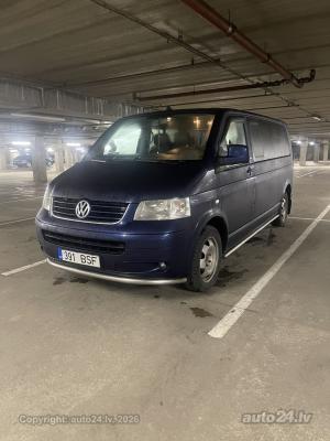 Zils Volkswagen Caravelle 2005 Tallina, ar dzinēja tilpumu 1.90 L un nobraukumu 344 tūkst. km par 6800 €, foto  vietnē AUTOMOTO.COM.LV
