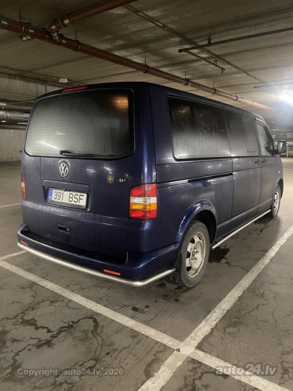 Zils Volkswagen Caravelle 2005 Tallina, ar dzinēja tilpumu 1.90 L un nobraukumu 344 tūkst. km par 6800 €, foto 5 vietnē AUTOMOTO.COM.LV