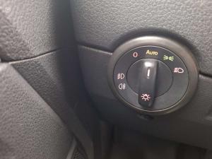 Brūns Volkswagen Caravelle 2018 Viļņa, ar dzinēja tilpumu 2.00 L un nobraukumu 280 tūkst. km par 19800 €, foto 14 vietnē AUTOMOTO.COM.LV