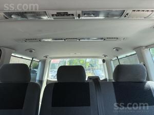 Brūns Volkswagen Caravelle 2014 Rīga, ar dzinēja tilpumu 2.00 L un nobraukumu 0 tūkst. km par 6900 €, foto 8 vietnē AUTOMOTO.COM.LV