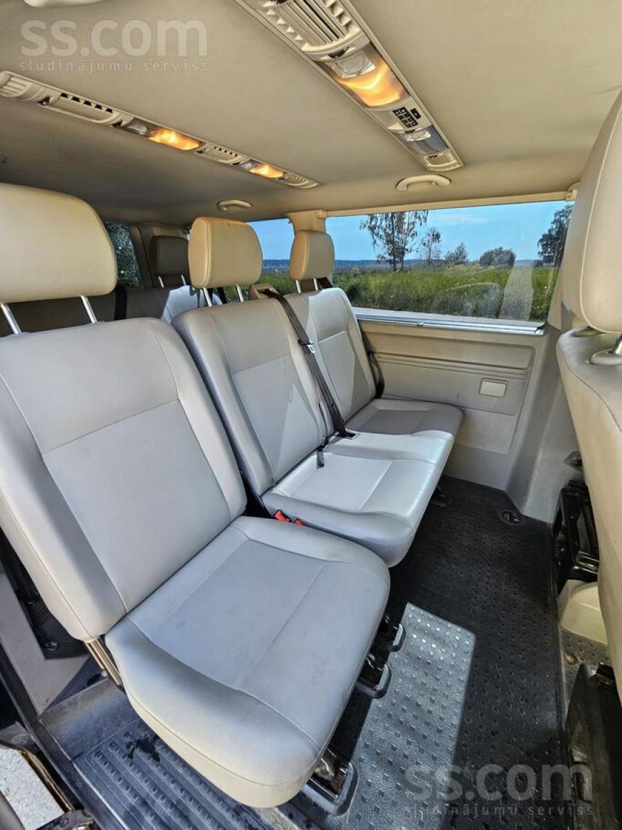 Brūns Volkswagen Caravelle 2015 Rīga, ar dzinēja tilpumu 2.00 L un nobraukumu 520 tūkst. km par 8470 €, foto 12 vietnē AUTOMOTO.COM.LV