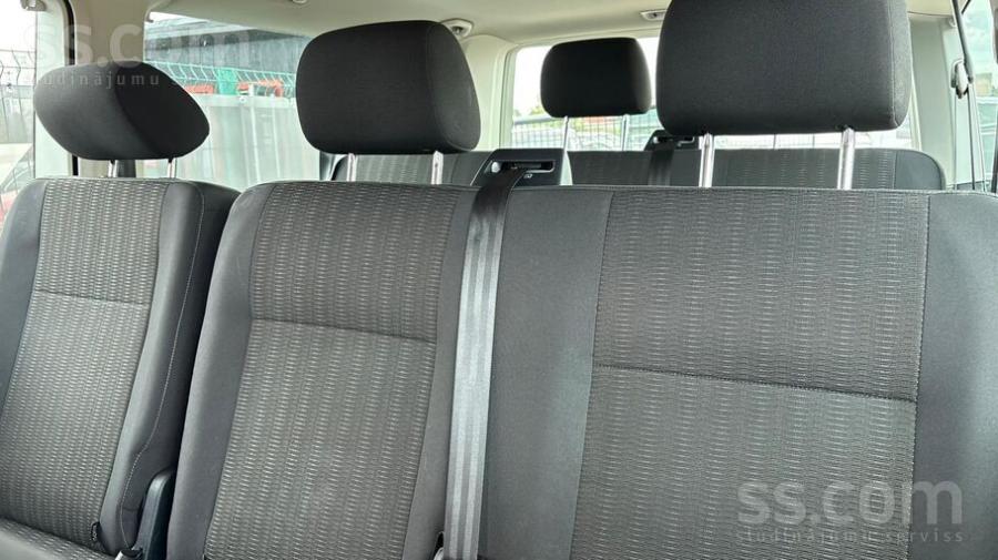 Brown Volkswagen Caravelle 2017 in Liepaja, with an engine capacity of 2.00 L and mileage of 310 thousand km for 17350 €, photo 26 on AUTOMOTO.COM.LV