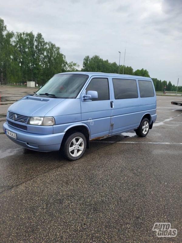 Volkswagen Caravelle 1997 in Pasvalys, with an engine capacity of 2.50 L and mileage of 330 thousand km for 2600 €, photo 1 on AUTOMOTO.COM.LV