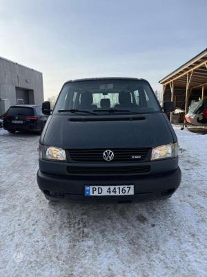 Zaļš Volkswagen Caravelle 2001 Pasvalys, ar dzinēja tilpumu 2.50 L un nobraukumu 285 tūkst. km par 4499 €, foto 2 vietnē AUTOMOTO.COM.LV