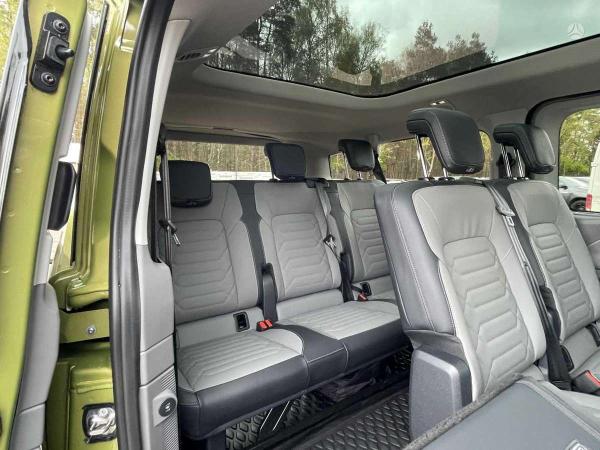 Zaļš Volkswagen Caravelle 2026 Viļņa, ar dzinēja tilpumu 2.00 L un nobraukumu 11 tūkst. km par 65500 €, foto 7 vietnē AUTOMOTO.COM.LV
