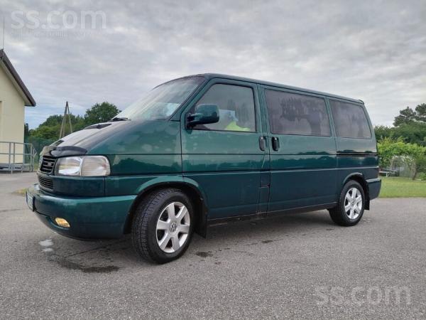 Zaļš Volkswagen Caravelle 1997 Limbaži, ar dzinēja tilpumu 2.50 L un nobraukumu 379 tūkst. km par 2500 €, foto 1 vietnē AUTOMOTO.COM.LV
