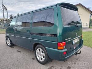 Zaļš Volkswagen Caravelle 1997 Limbaži, ar dzinēja tilpumu 2.50 L un nobraukumu 379 tūkst. km par 2500 €, foto 4 vietnē AUTOMOTO.COM.LV