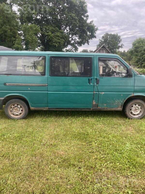 Zaļš Volkswagen Caravelle 1998 Madona, ar dzinēja tilpumu 1.90 L un nobraukumu 351 tūkst. km par 500 €, foto 4 vietnē AUTOMOTO.COM.LV