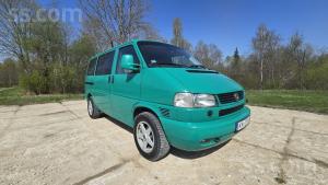 Green Volkswagen Caravelle 2000 in Riga, with an engine capacity of 2.50 L and mileage of 385 thousand km for 6900 €, photo  on AUTOMOTO.COM.LV