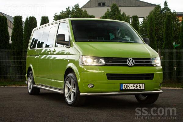 Green Volkswagen Caravelle 2007 in Jelgava, with an engine capacity of 2.50 L and mileage of 421 thousand km for 6100 €, photo 1 on AUTOMOTO.COM.LV