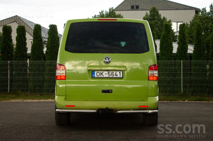 Zaļš Volkswagen Caravelle 2007 Jelgava, ar dzinēja tilpumu 2.50 L un nobraukumu 421 tūkst. km par 6100 €, foto 6 vietnē AUTOMOTO.COM.LV