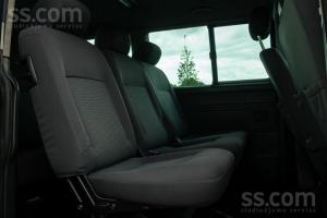 Zaļš Volkswagen Caravelle 2007 Jelgava, ar dzinēja tilpumu 2.50 L un nobraukumu 421 tūkst. km par 6100 €, foto 10 vietnē AUTOMOTO.COM.LV