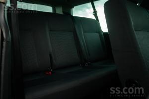 Zaļš Volkswagen Caravelle 2007 Jelgava, ar dzinēja tilpumu 2.50 L un nobraukumu 421 tūkst. km par 6100 €, foto 11 vietnē AUTOMOTO.COM.LV